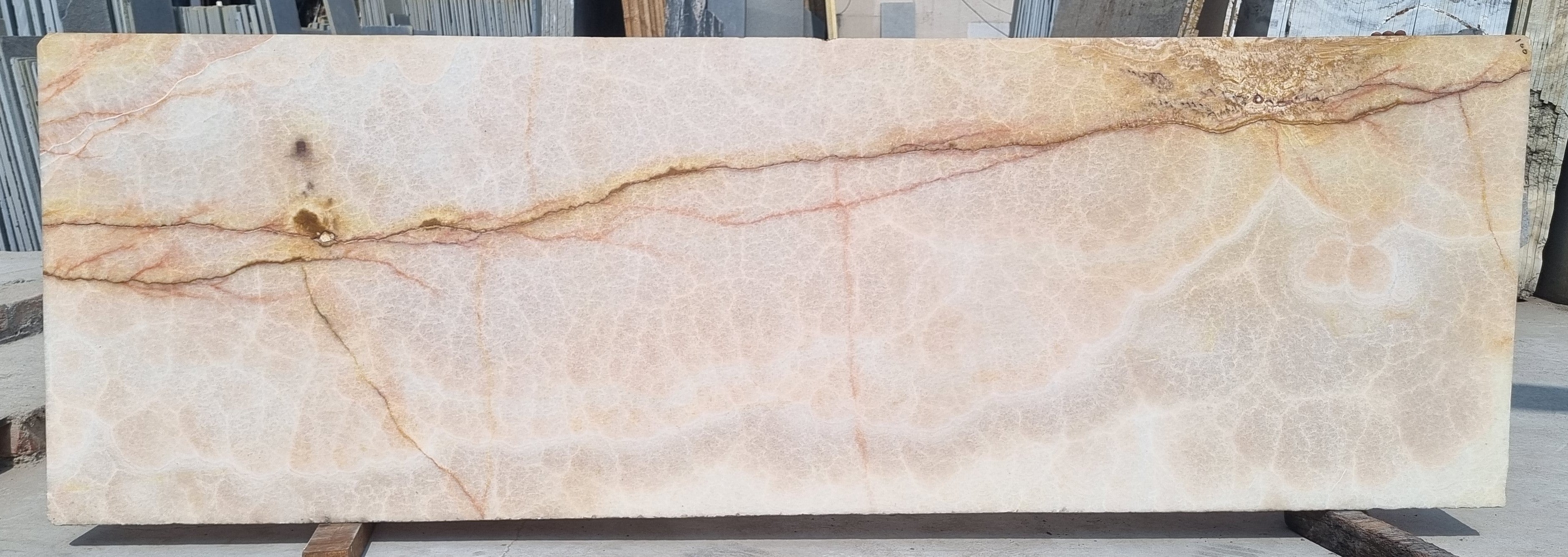 Honey Veil Onyx – MAMTA MARBLES