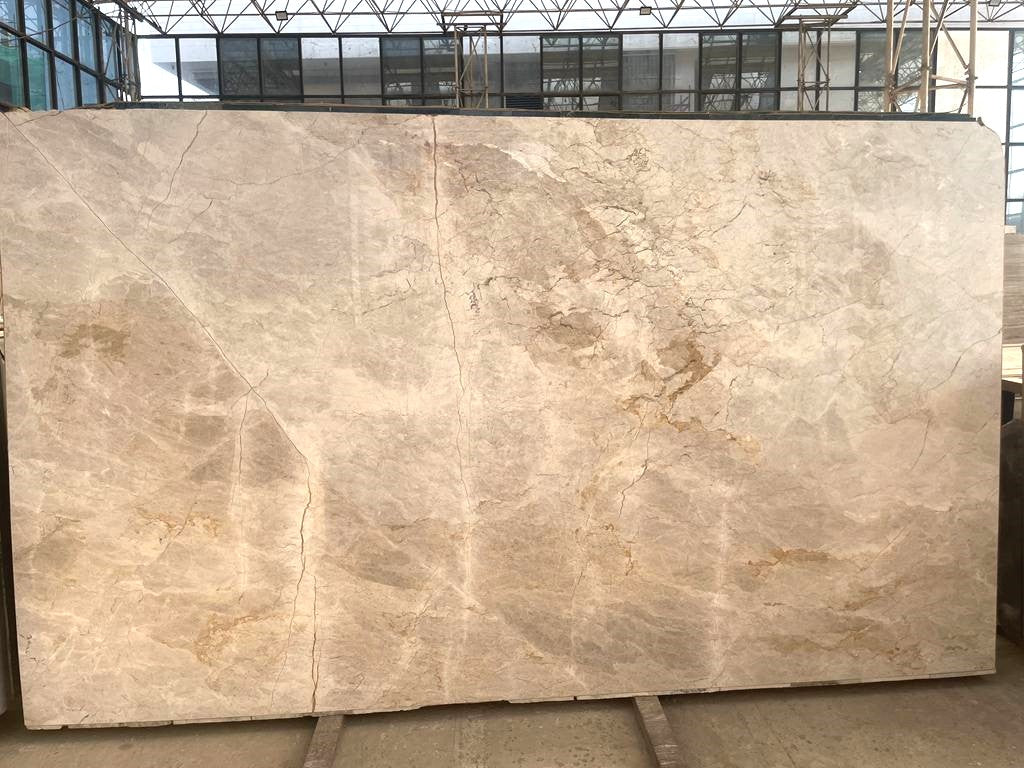 Symphony Gold (Lot No.307) – MAMTA MARBLES